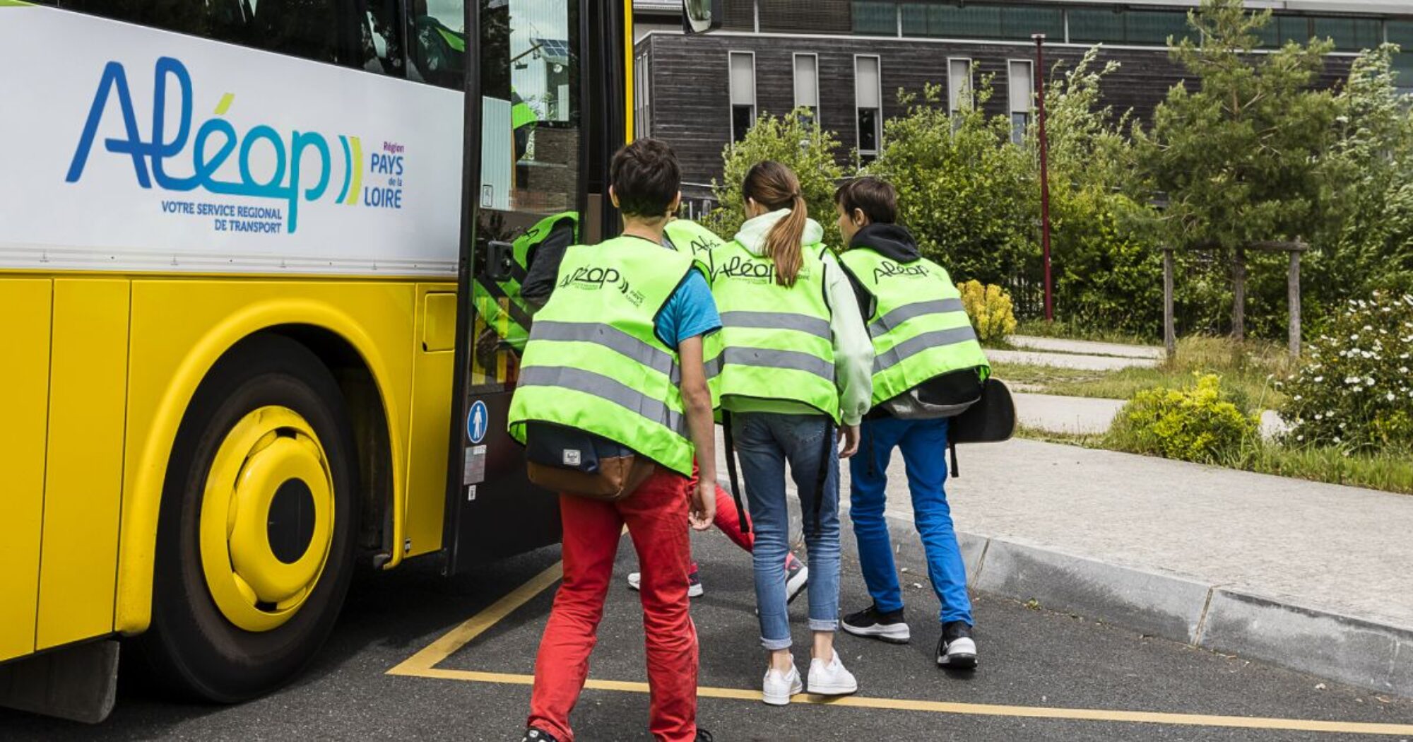 Transport scolaire - Corsept (44)